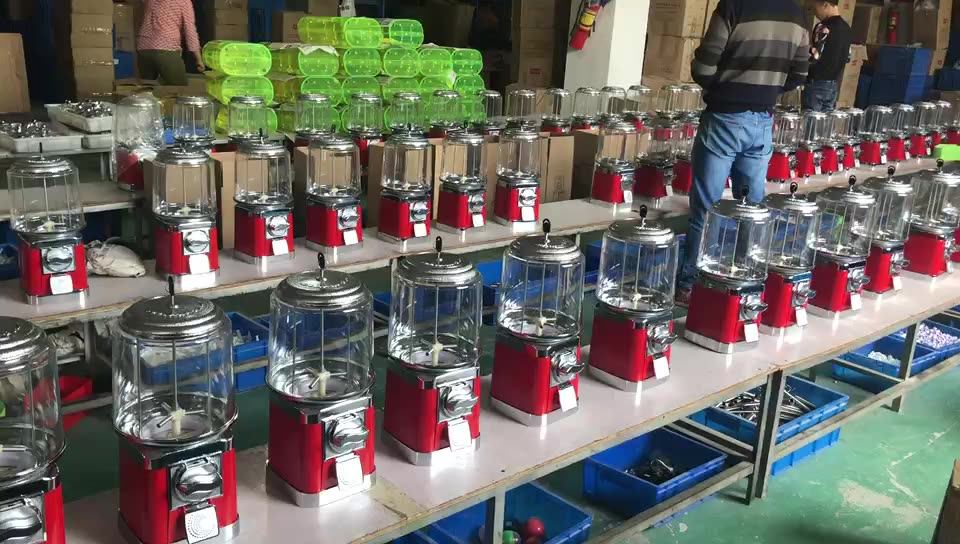 Shopping Mall Coin Operated Games Capsule Gashapon Gumball Vending ...