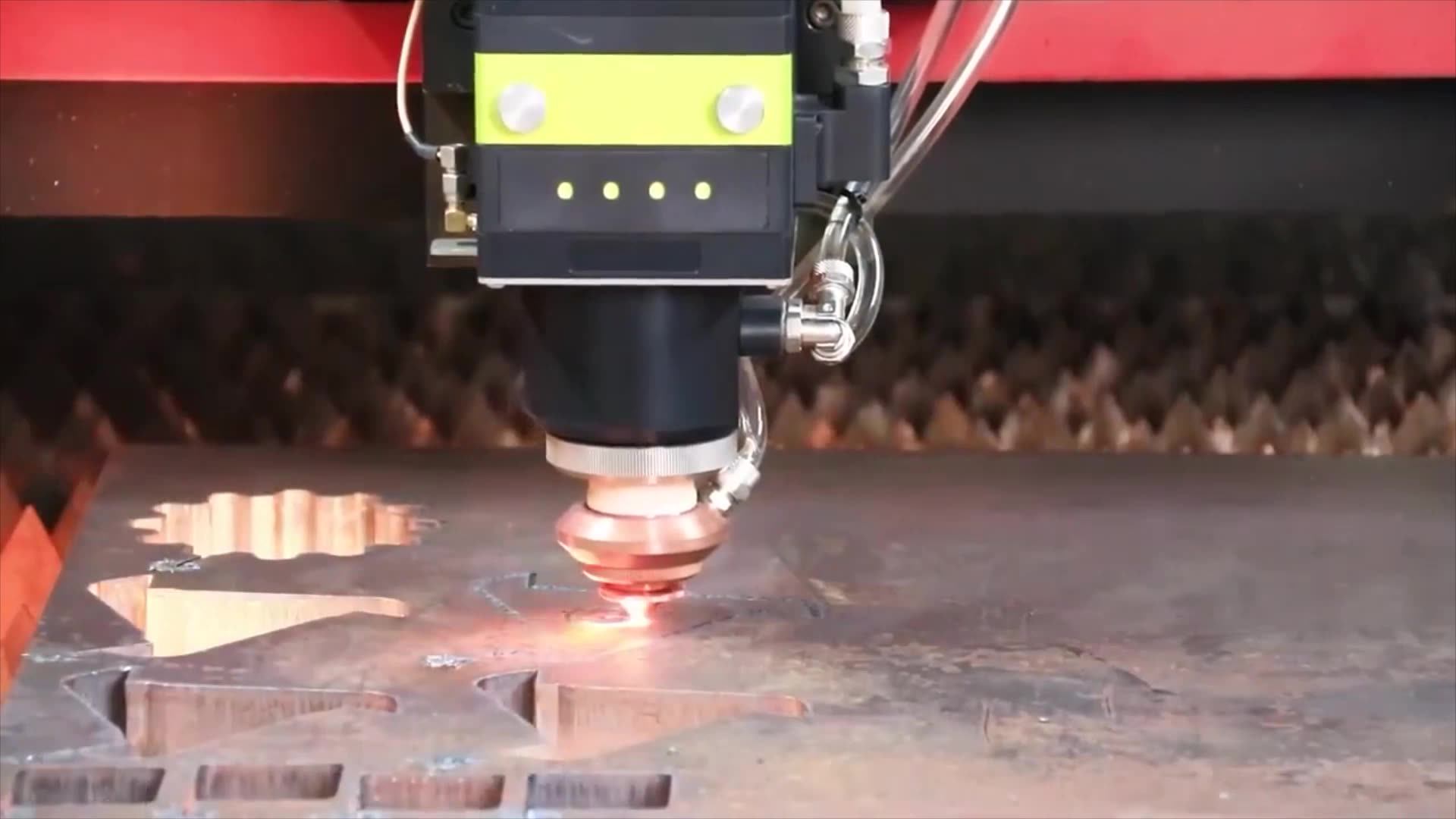 High Power Laser Cutting Head 12000w Raytools Bs12k For Metal Cutting ...