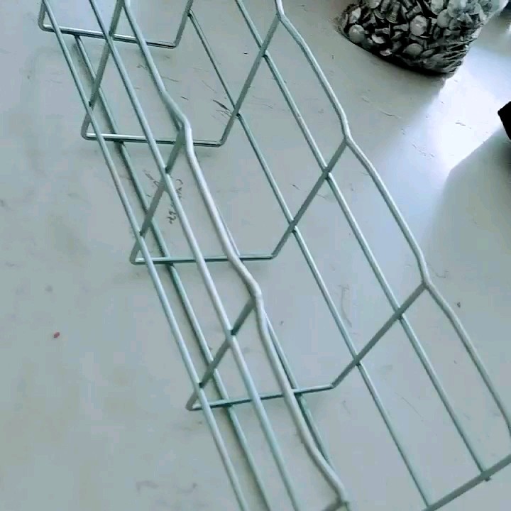 Office Solar System Data Center Supermarket Mesh Tray Cablofil Wireway ...