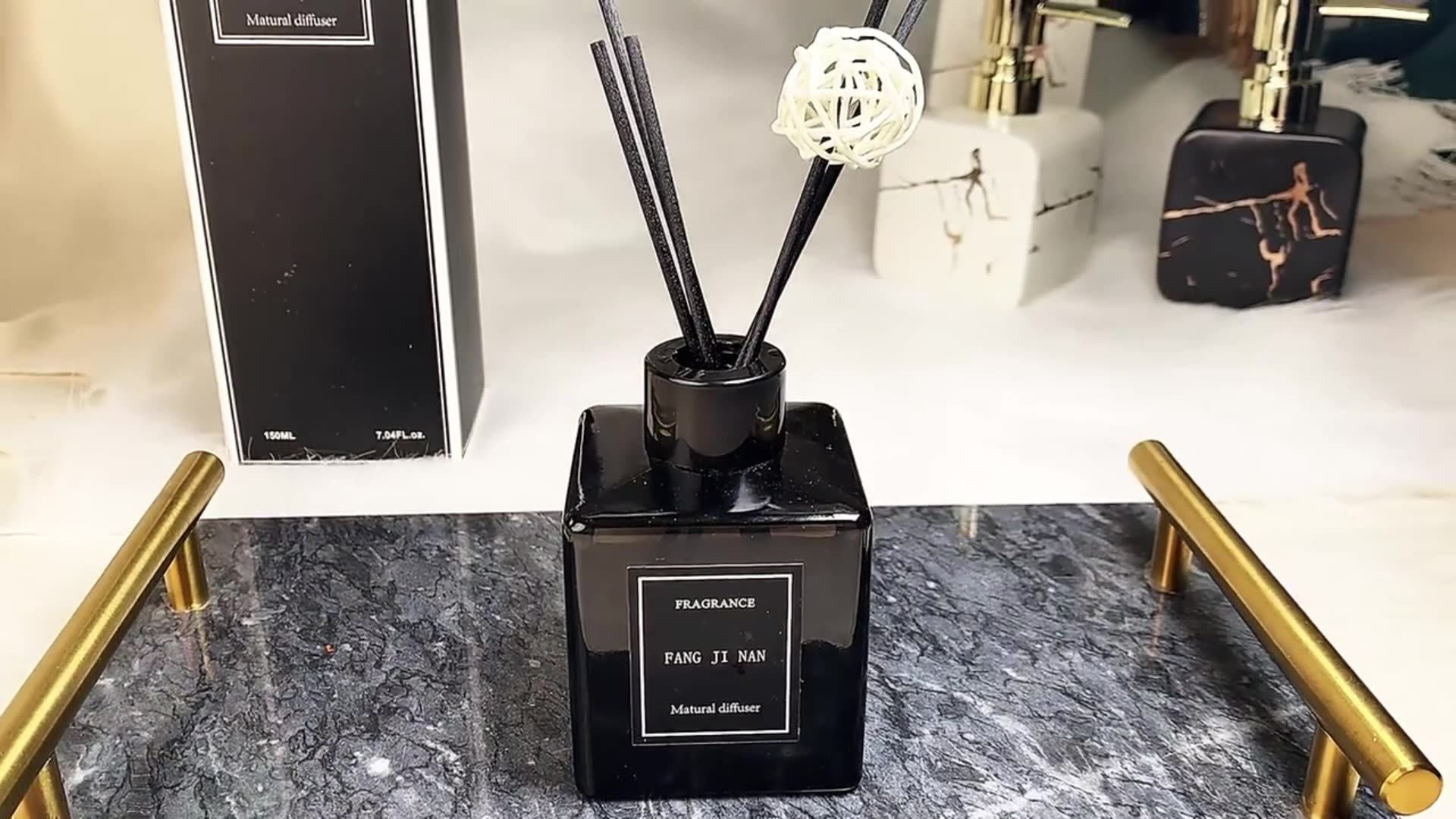 Huaming Luxury Home Decoration Reed Diffuser Glass Bottle Set Design ...