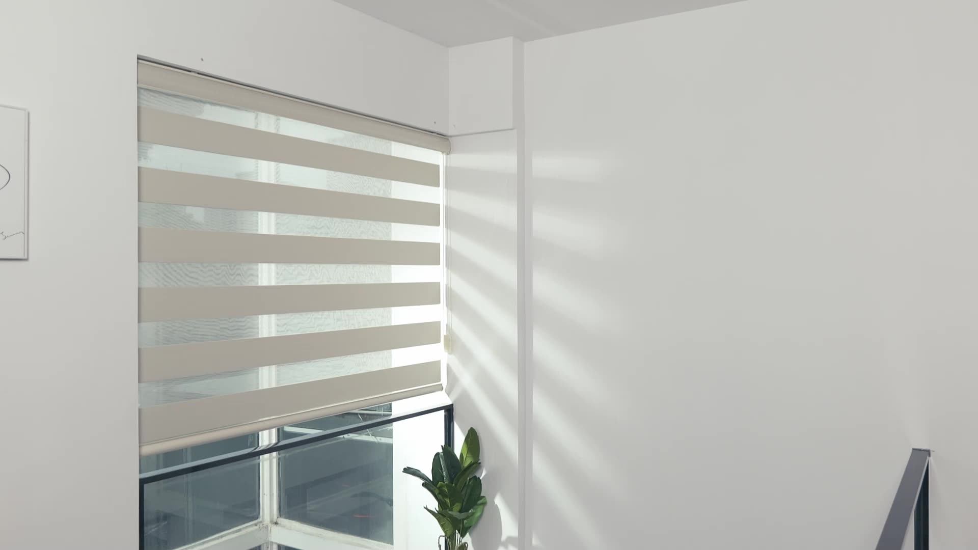Modern Horizontal Sunscreen Motorized Shades Indoor Blackout Fabric ...