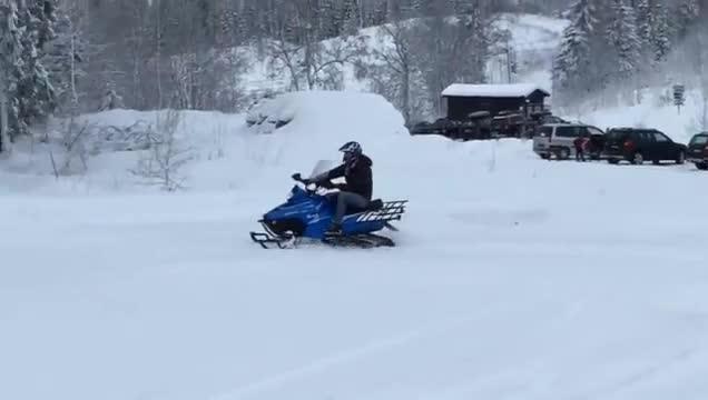 Chinese Snowmobile 4 Wheel Mini Snowmobile,Snow Vehicle,Adult Kids ...