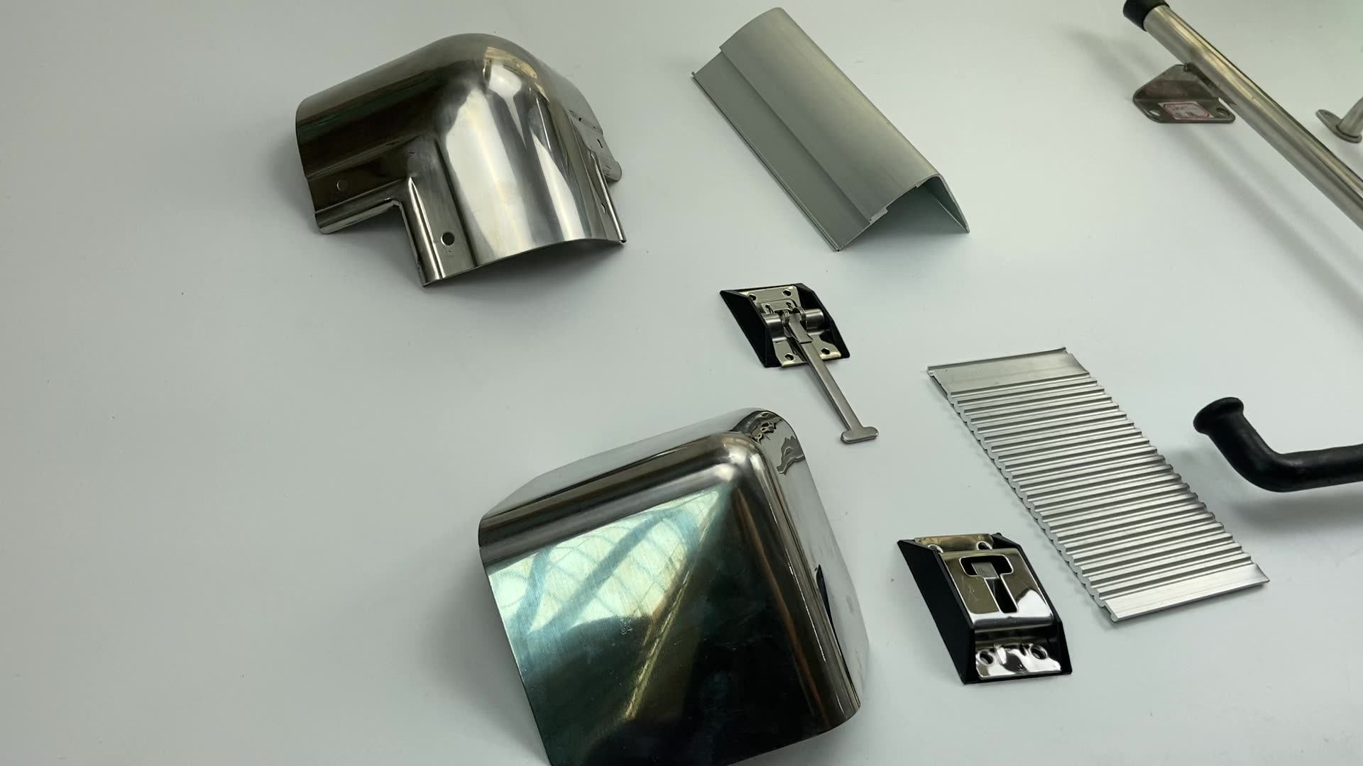 Hardware Corner Refrigerated Truck Body Corner Protector Truck Body ...