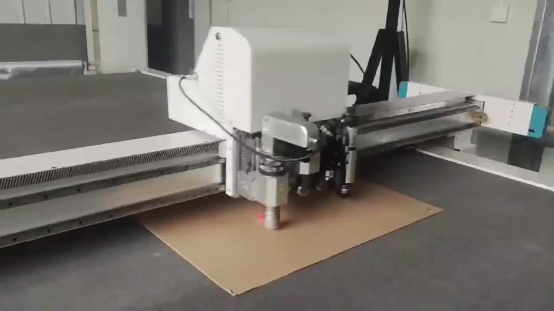 Gee Victory Automatic Cnc Cartoon Box Oscillatory Knife Cutting Machine ...