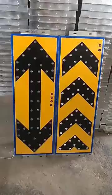 Customized Solar Powered Portable Traffic Sign Led Arrow Board Led Sign ...