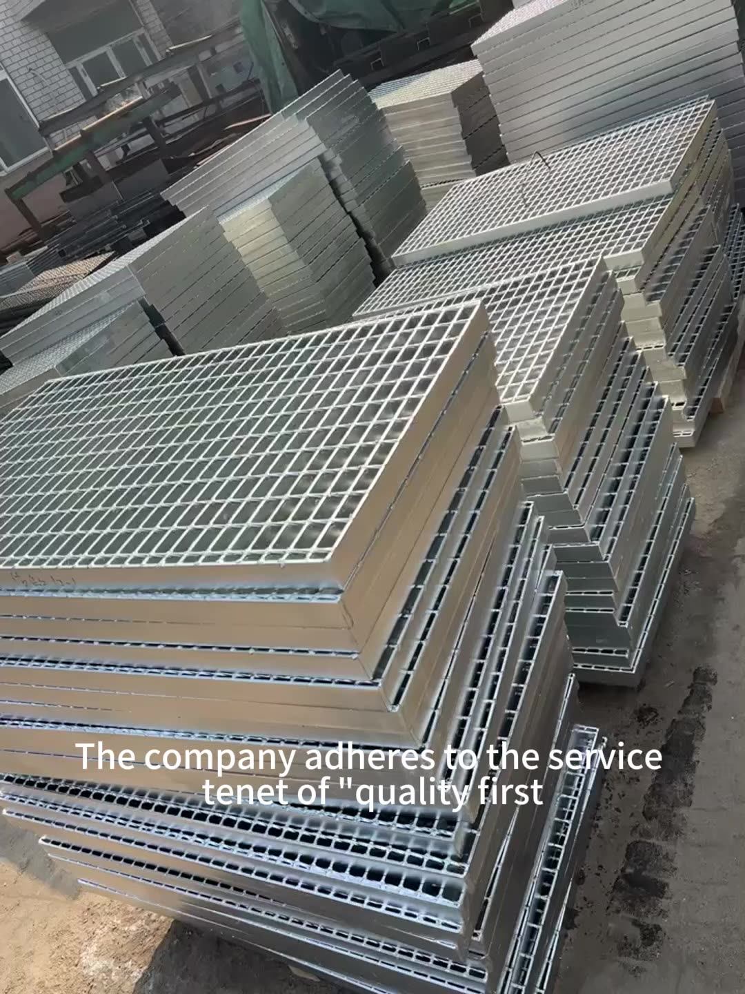 Galvanized Welded Metal Grating Walkway Flooring Industries Platform ...