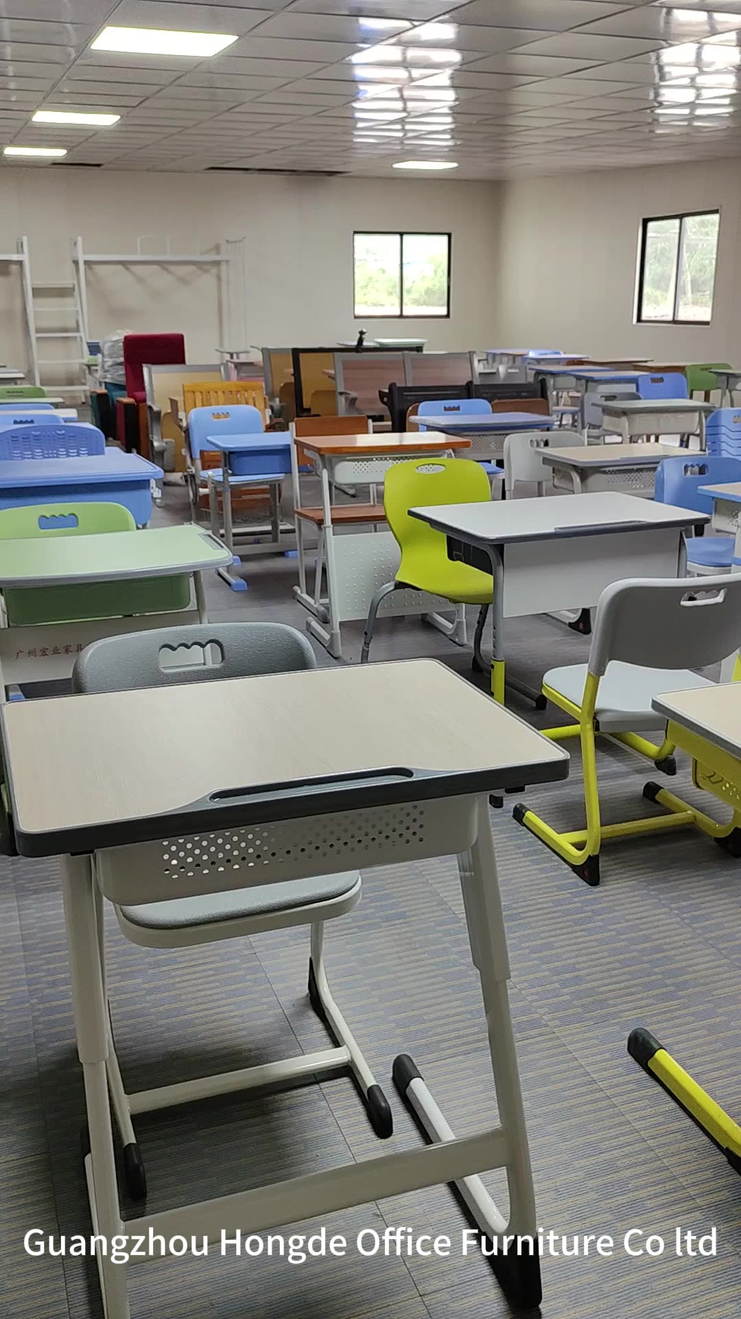 Assembling Student Desks And Chairs,Middle School,University,Primary School,Adjustable Height ...