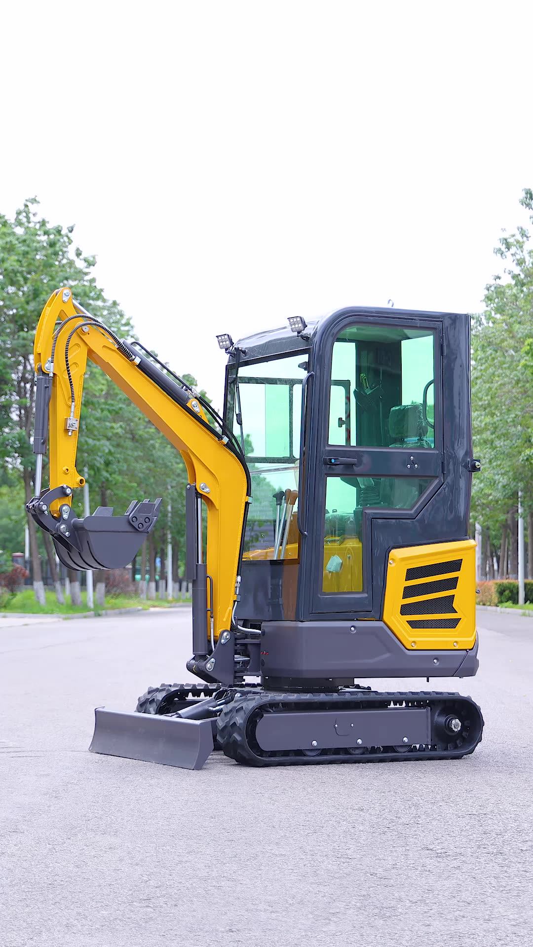 Portable Mini Excavator 2 Ton Hydraulic Mini Digger 1.8 Ton Cheap Mini ...