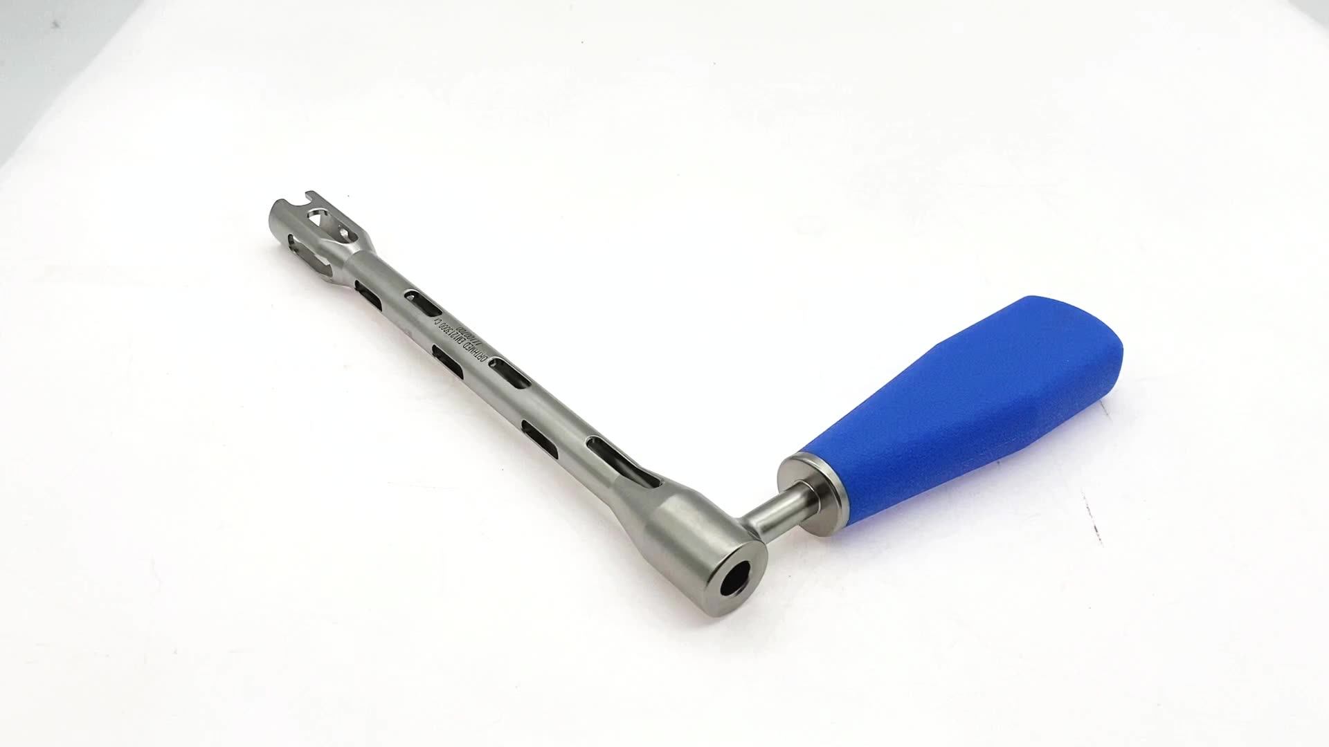 Orthopedic Spine Screw Driver With Silicone Handle For Holding Bone ...