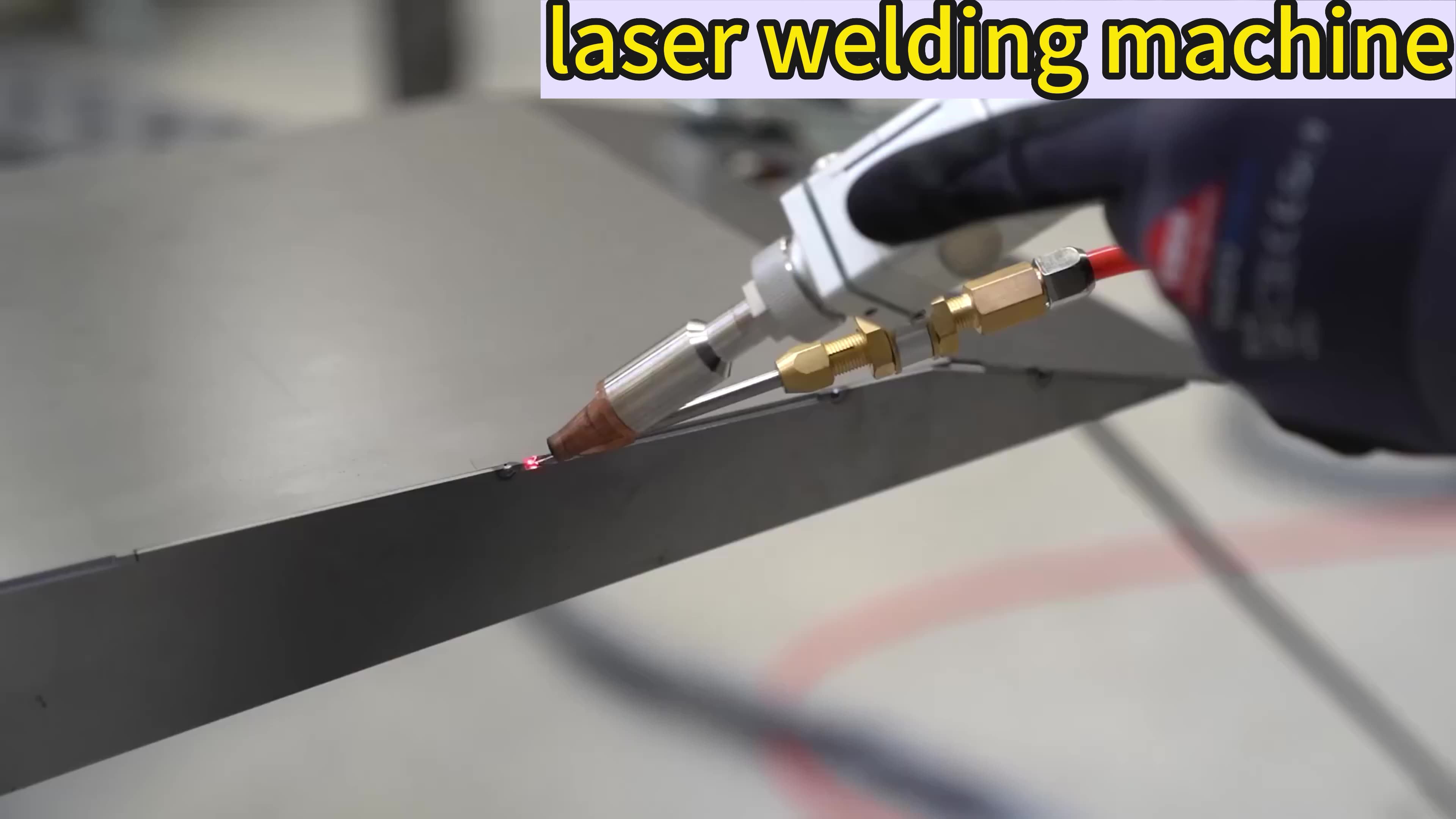 Small Portable Handheld Laser Welding Machine 1500w 2000w 3000w ...