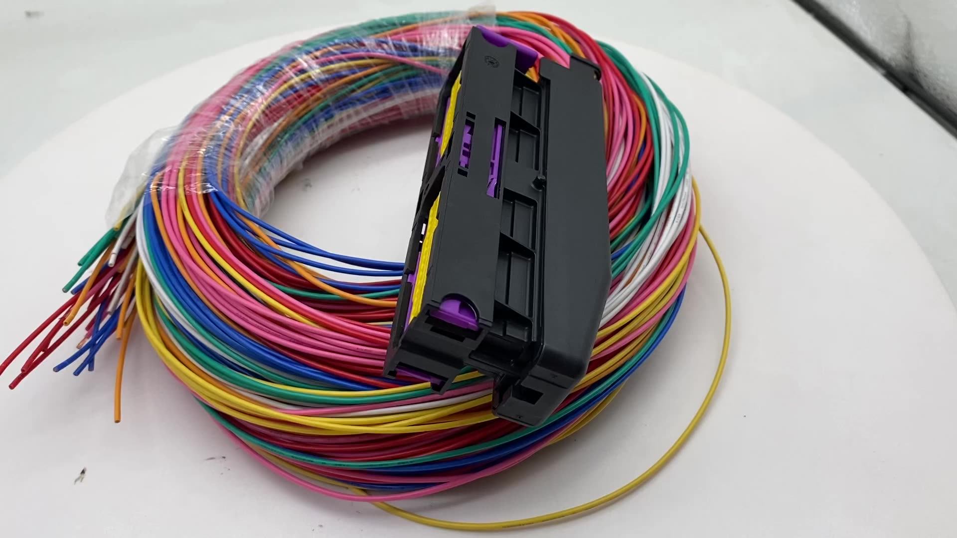 211pc562s8009/211pc562s0008 Fci 56 Pin Female Ecu Connector With Shell ...