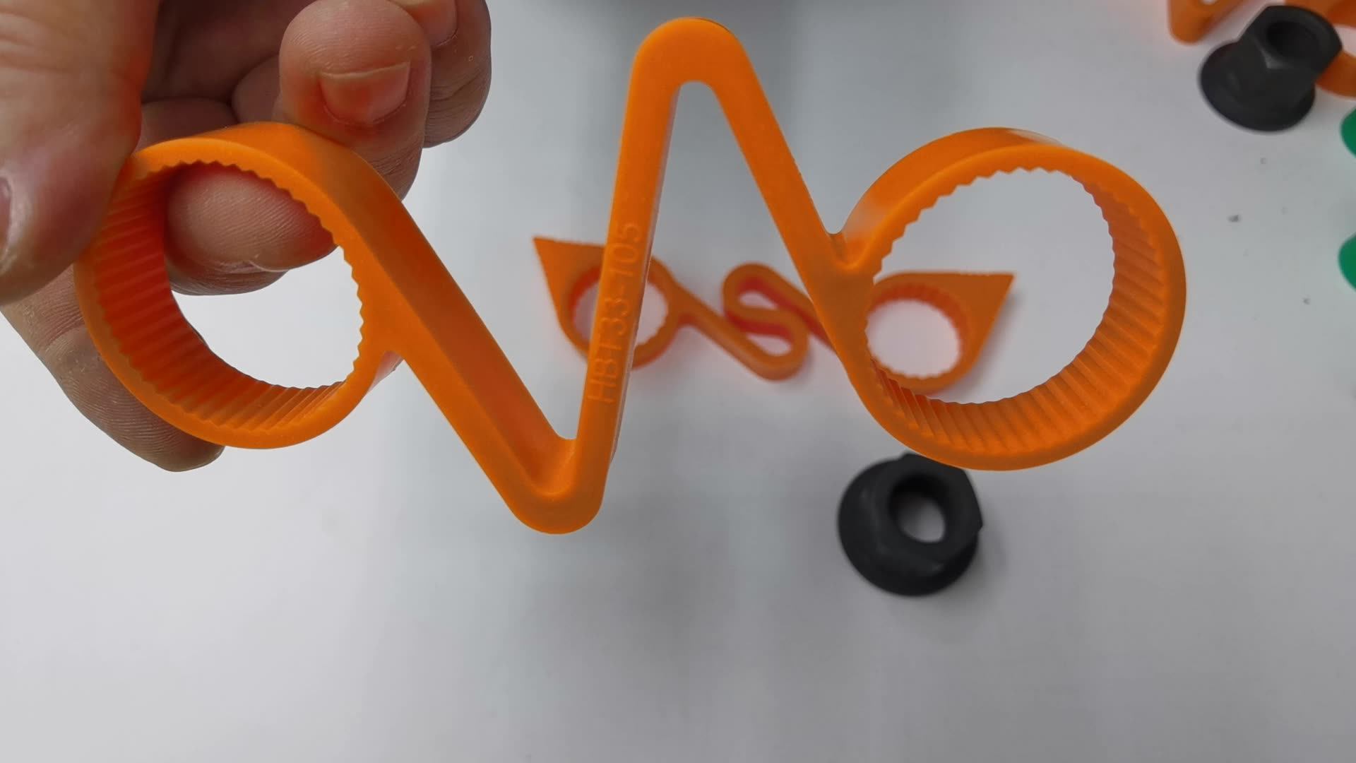 High Quality Twin Wheel Nut Retainer For 32mm X105mm / Orange Pa Wheel ...