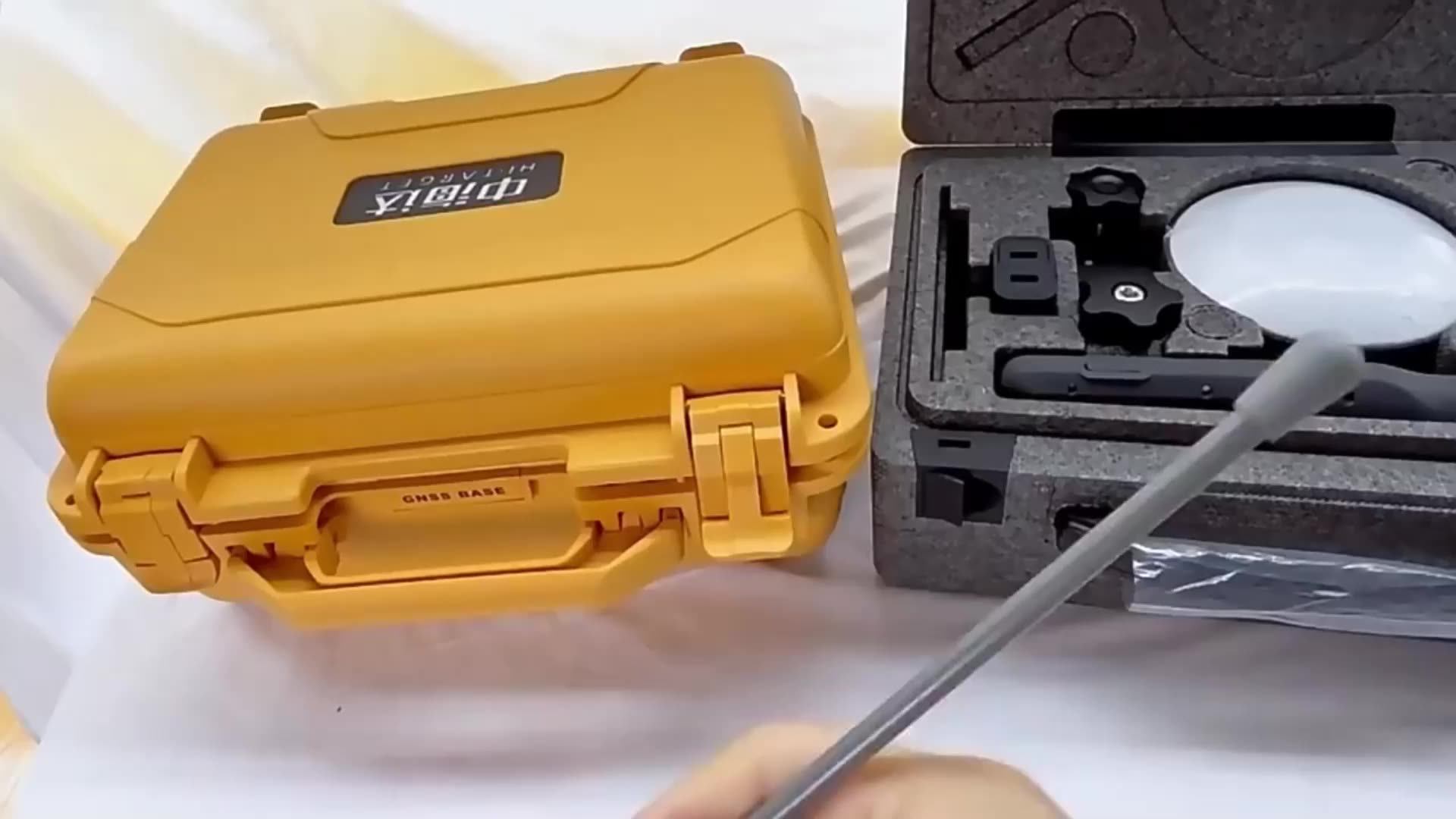 Hi-target Gnss Receiver Both Rtk Geodetic Surveying Instrument Base ...