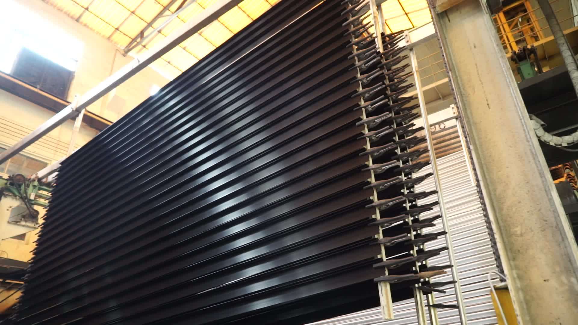 Aluminium China Manufacturer Powder Coated Aluminium Louvers Profile ...