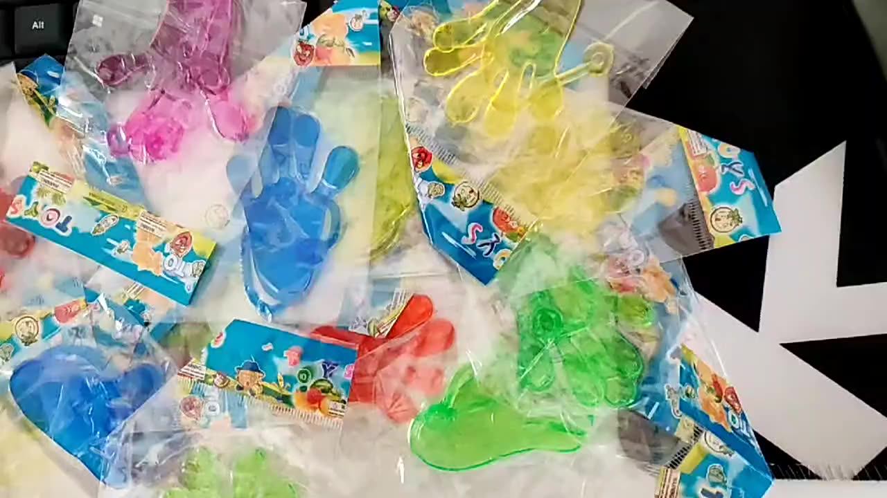 Sticky Hands Sensory Plastic Promotional Tpr Classic Wall Toys Sticky ...