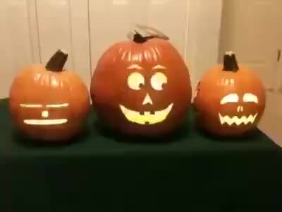 Creative And Cute Project Onto Pumpkin Singing Pumpkins Projection For ...