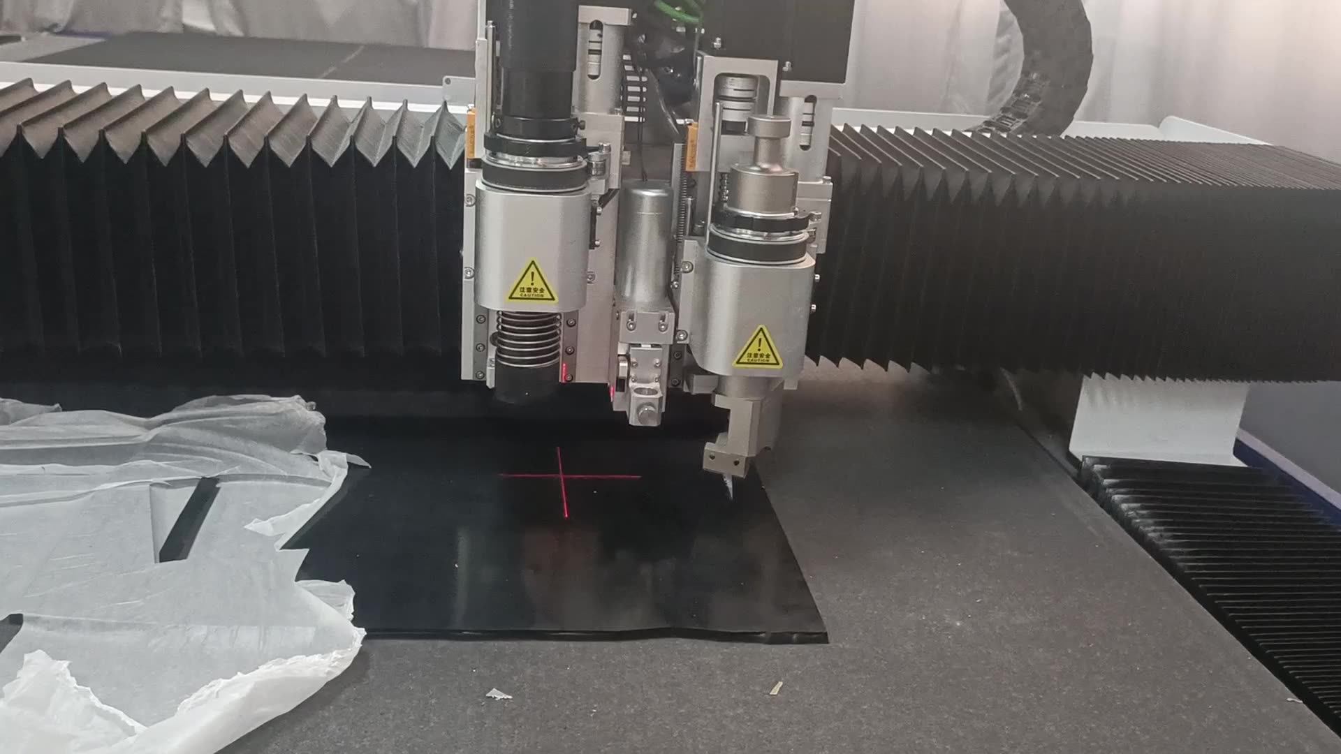 Vacuum Table Triangular Servo Swing Cutter Head Epe Eva Foam Rubber ...