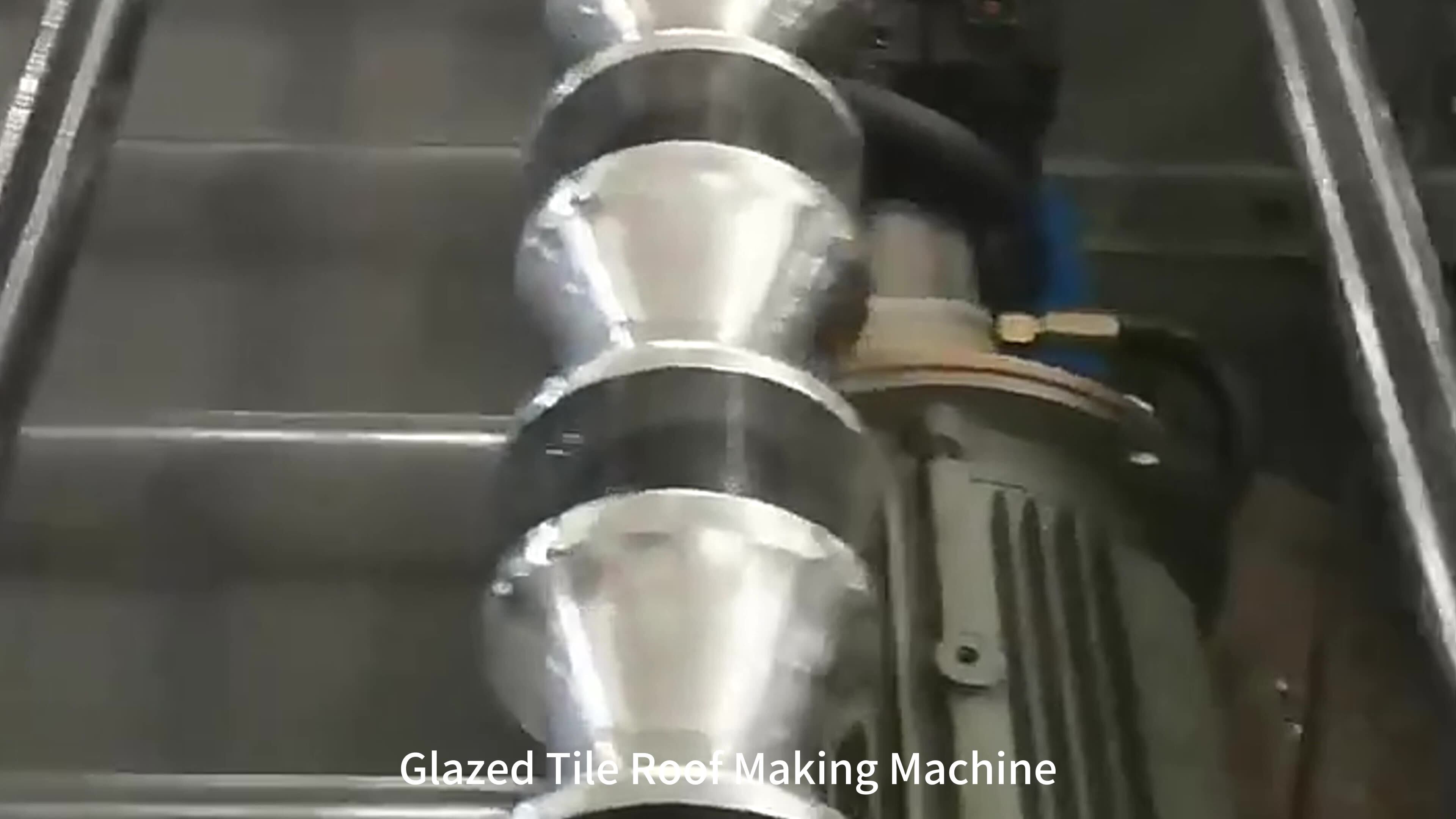 Automatic Colored Glaze Terrazzo Roof Interlocking Tile Red Clay Mud ...