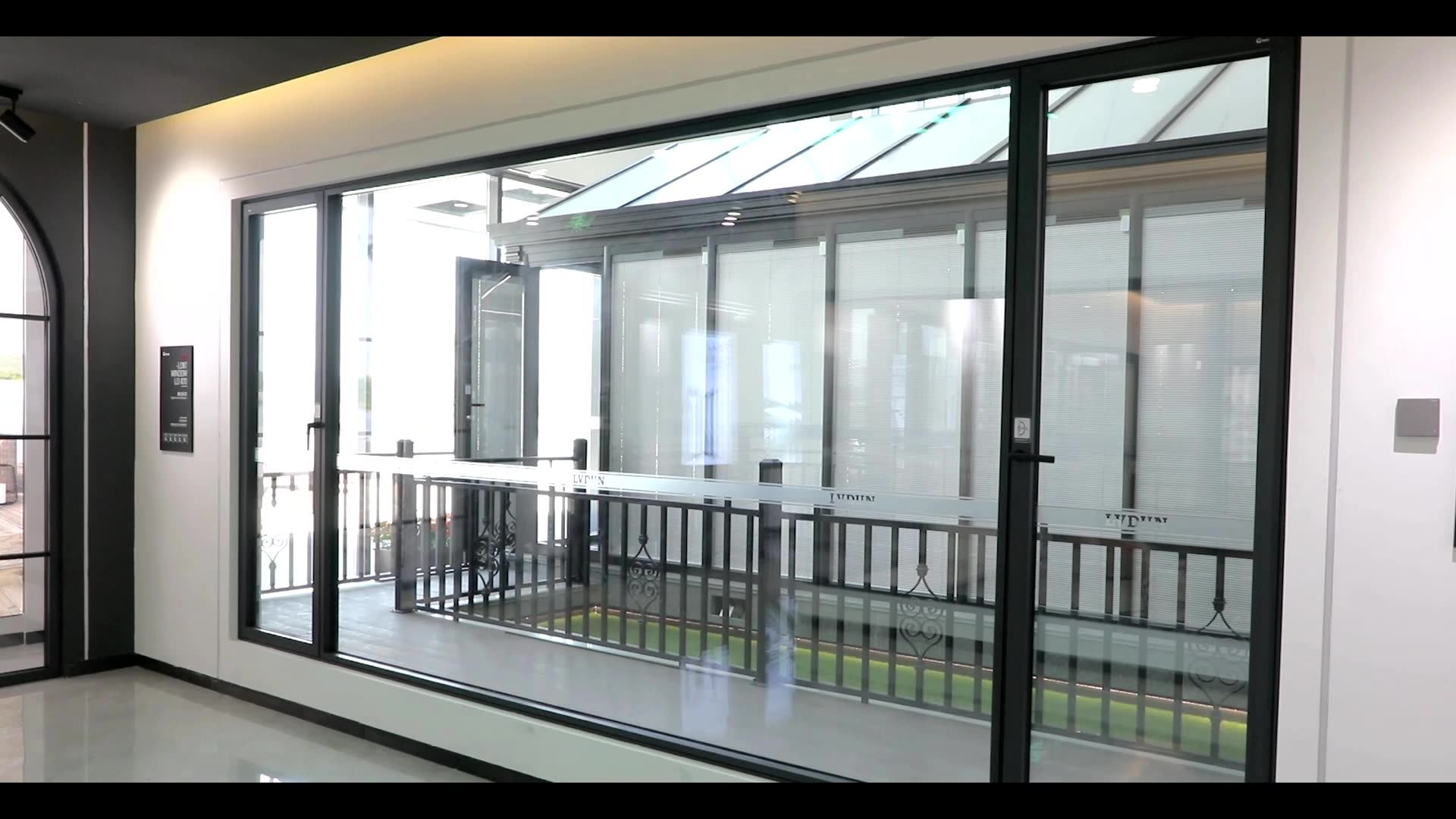 Modern Narrow Frame Commercial Customized Sizes Design Black Window ...