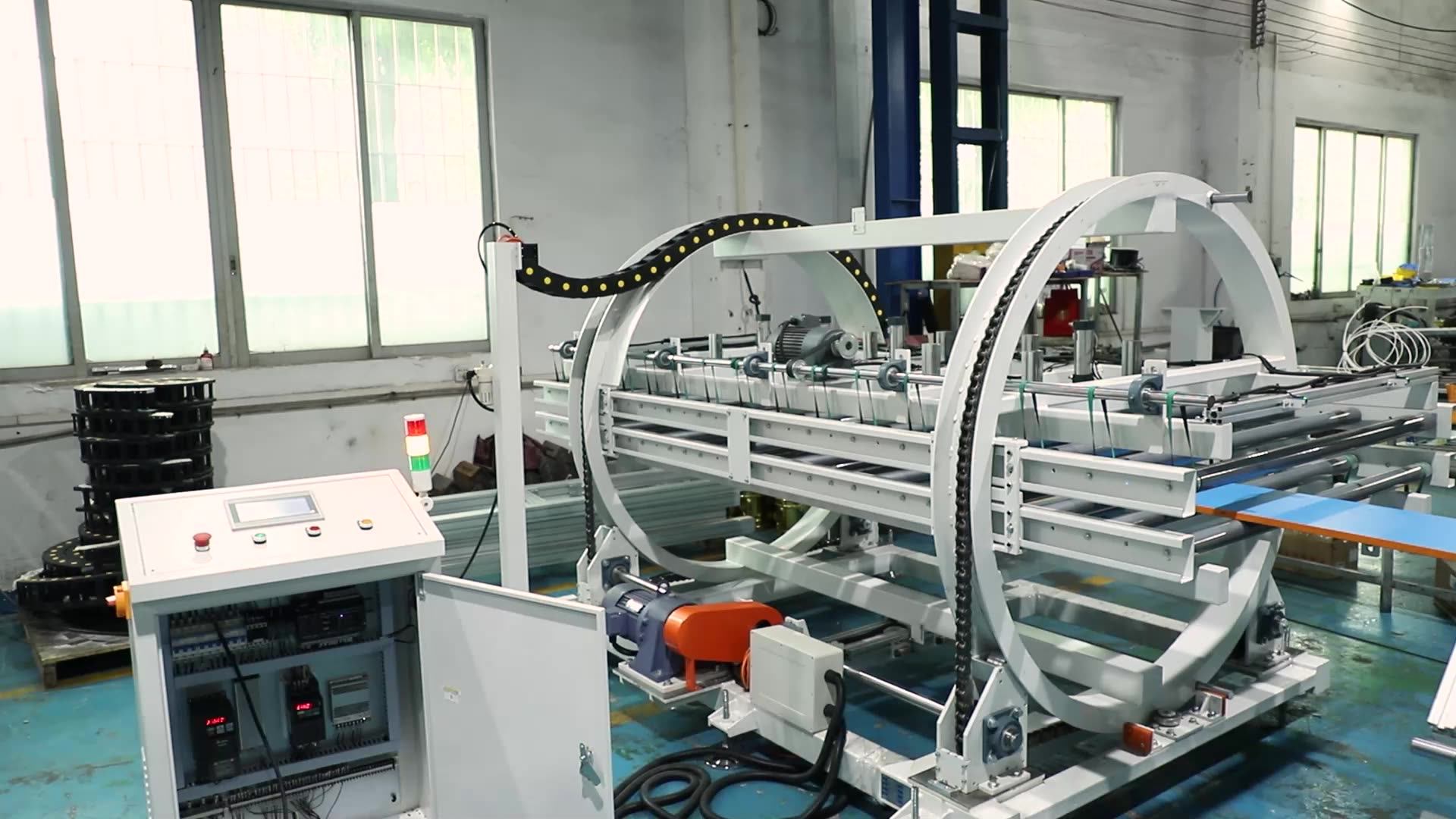 Wooden Door Production Line With Conveyor With 180 Degree Steering ...