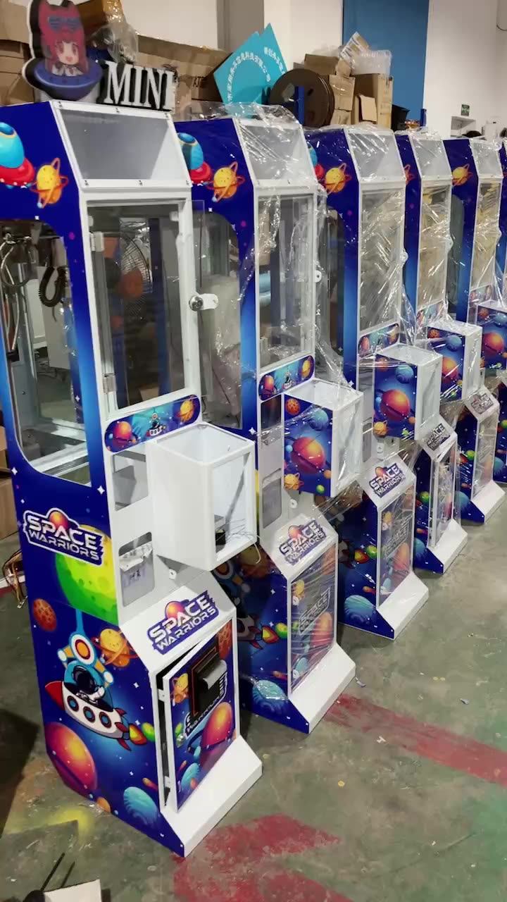New Style Mini Human Claw Machine Toy For Kids Cheap Doll House Claw ...