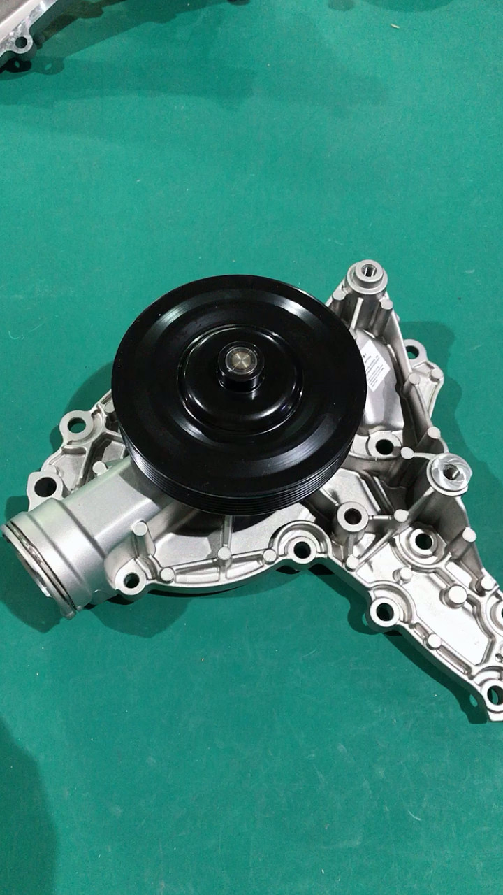 2722000901 2722000401 Water Pump With Seal Front For Mb Om272 W203 W204 ...