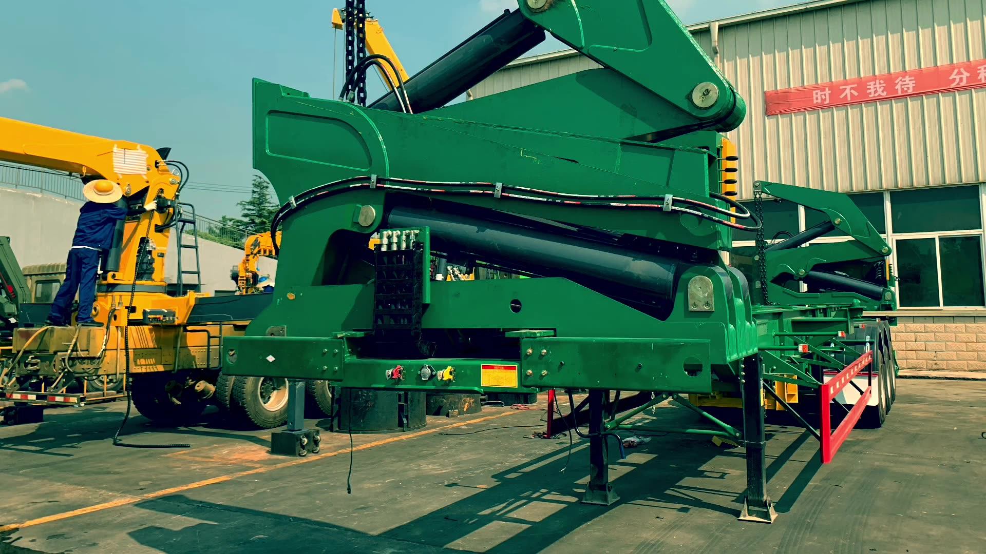 Sliding Side Loading And Unloading Container Semi-trailer With Lifter ...