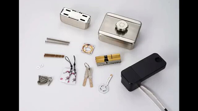 Waterproof Tt Lock Door Smart Gate Lock Electronic Key Less Fingerprint ...