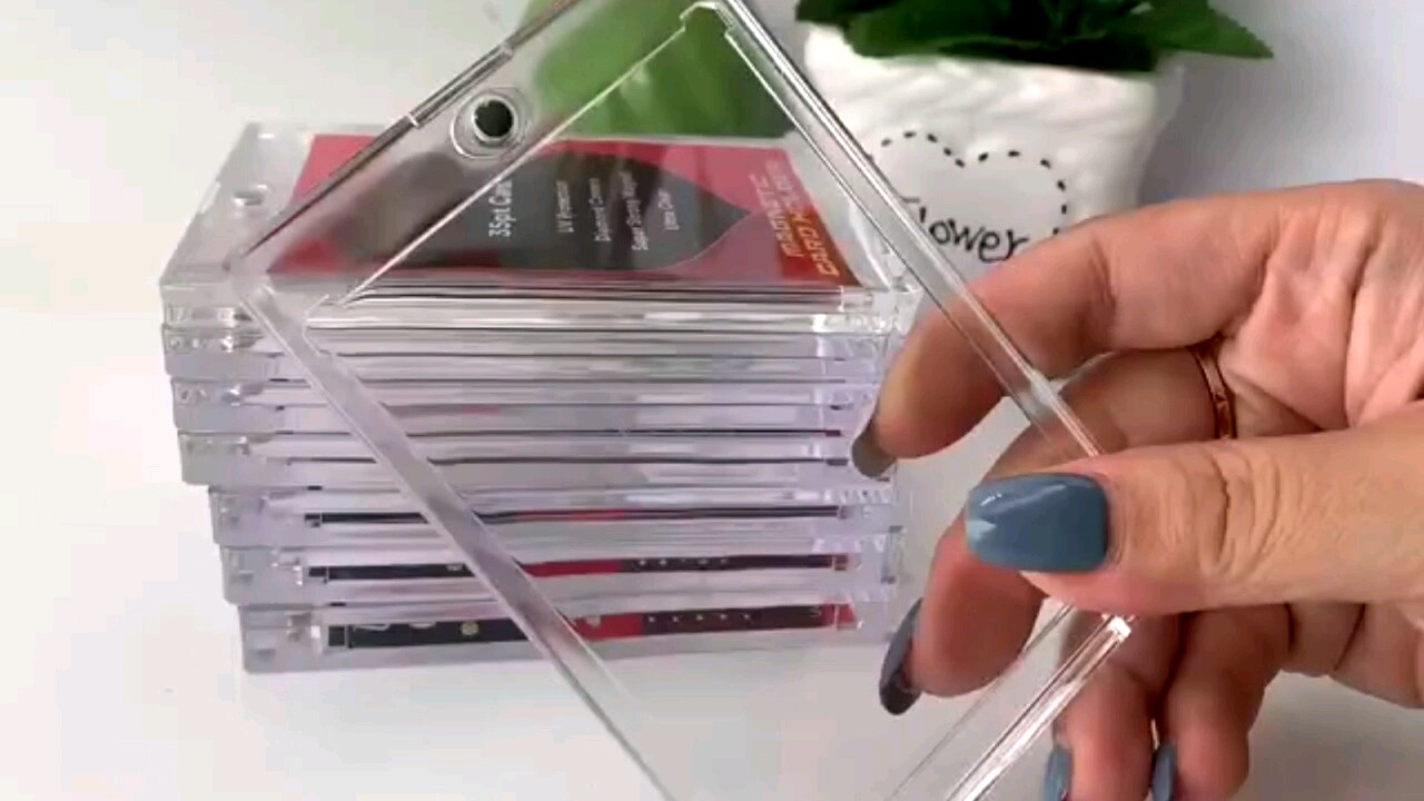 Guangdong Factory Acrylic Ultra Pro 35pt One Touch Magnetic Card Holder ...