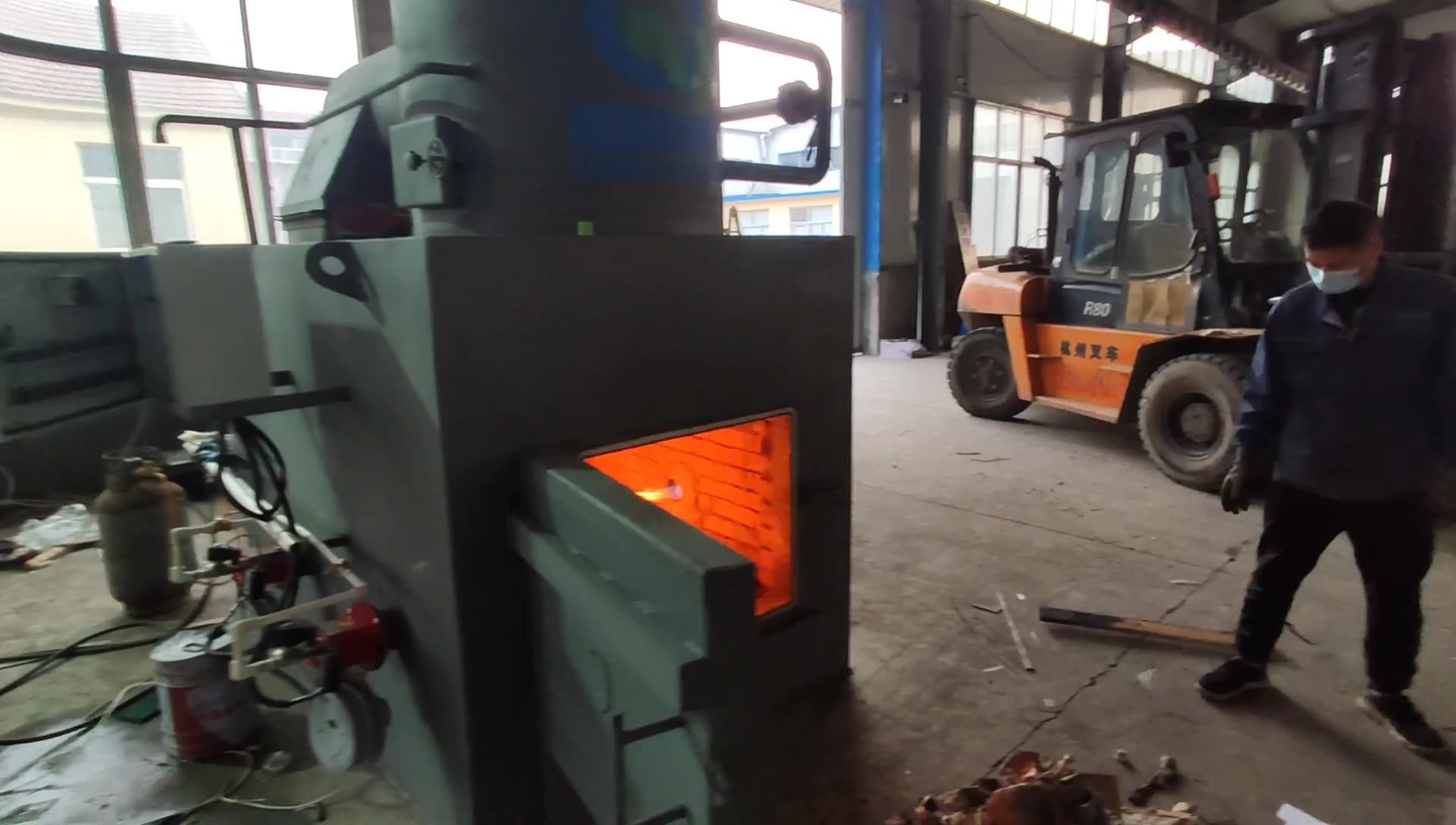 Incinerator Machine Plastic Waste Incineration Furnace For Sale - Buy ...