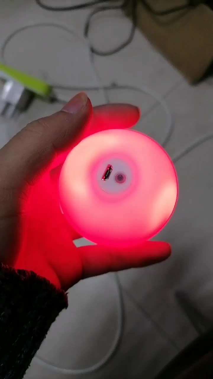 Ultra Bright Battery-powered Led Juggling Poi Ball Set - Buy Led Ball ...