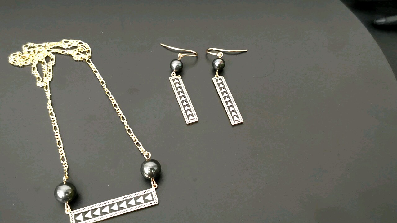 Customizable Hawaiian Samoa Pearl Ethnic Polynesian Jewelry Set Gold ...