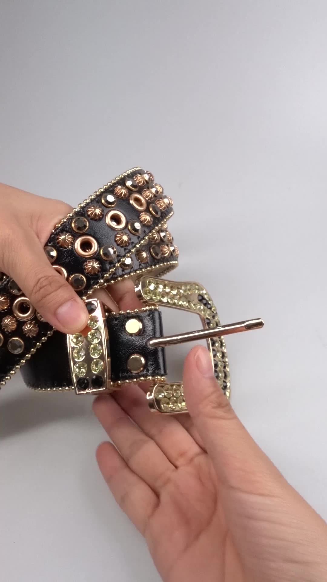 Custom Bedazzled Western Synthetic Diamond Pu Leather Gold Rhinestone ...