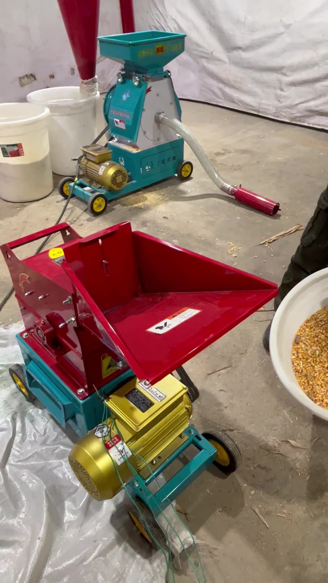 Self Priming Livestock Animal Feed Straw Hammer Maize Grinding Mill ...