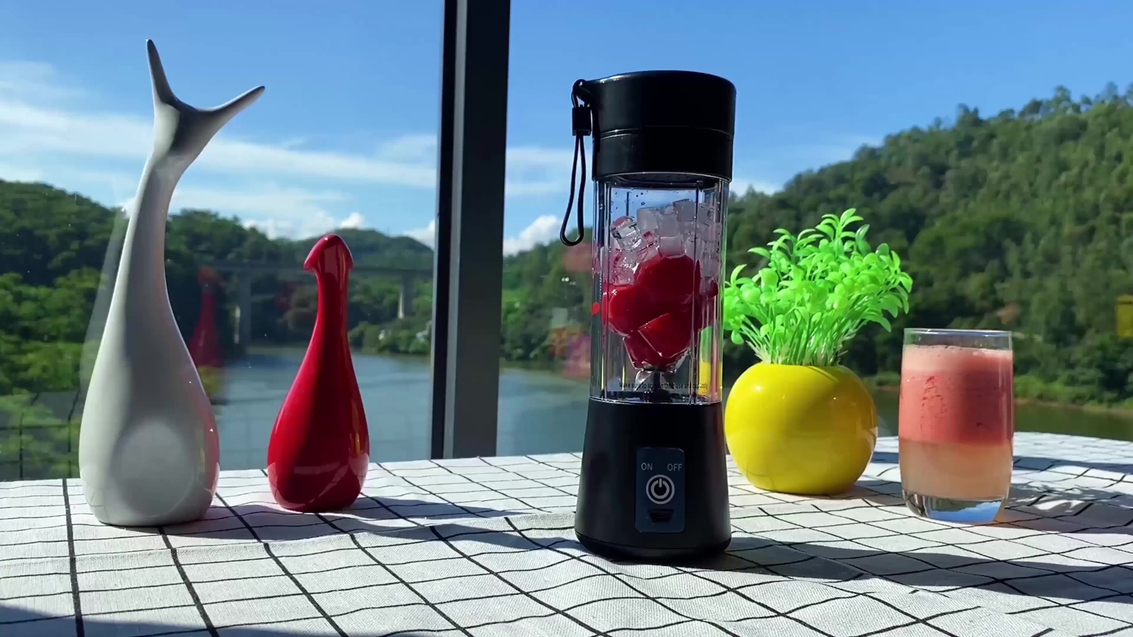 Ready To Ship Smoothies Cordless Large Capacity Masher Outdoor Juicer ...