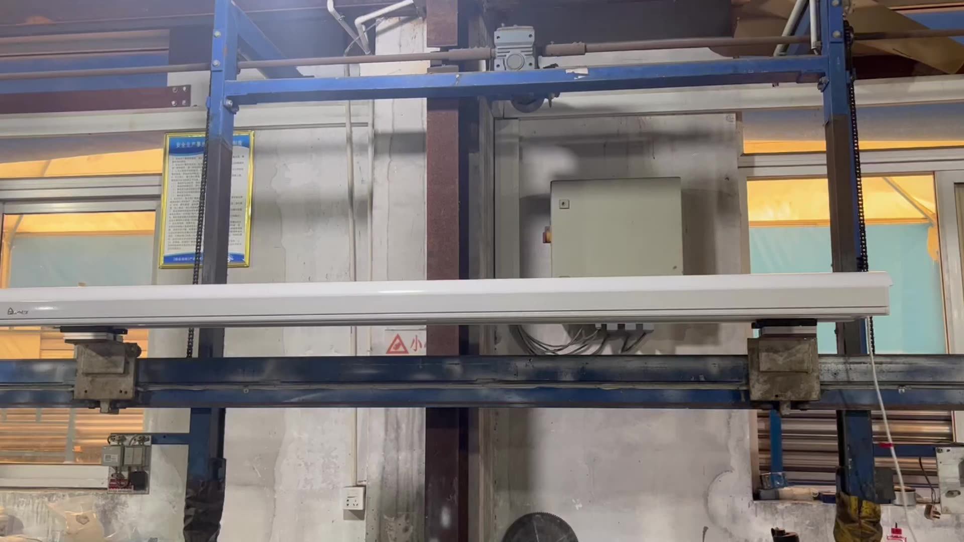 Full Sizes Motorized Retractable Roof Installation Rv Camper Trailer ...