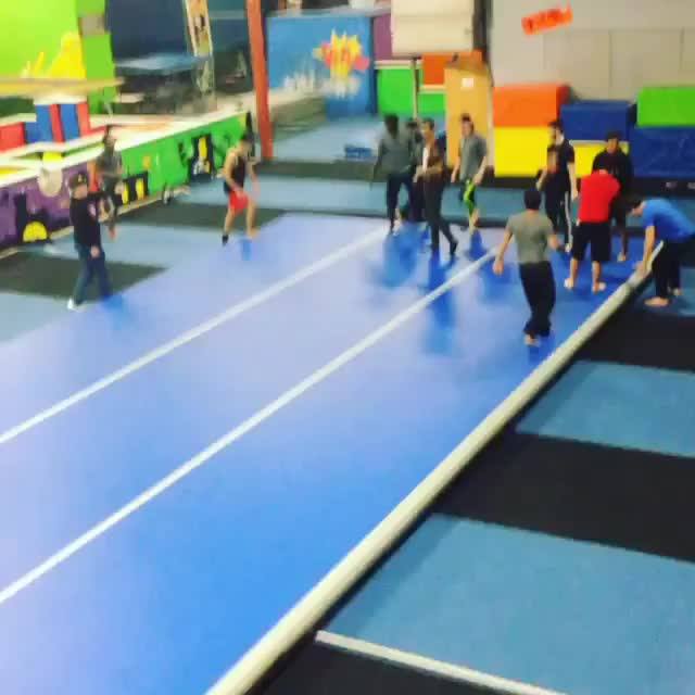 Professional Bounce Air Gymnastics Mat Tumbling Flip Back Sport ...