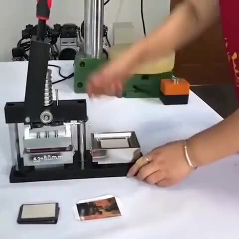 Hot Sales 63.5*63.5mm Manual Fridge Magnet Making Machine - Buy Manual ...