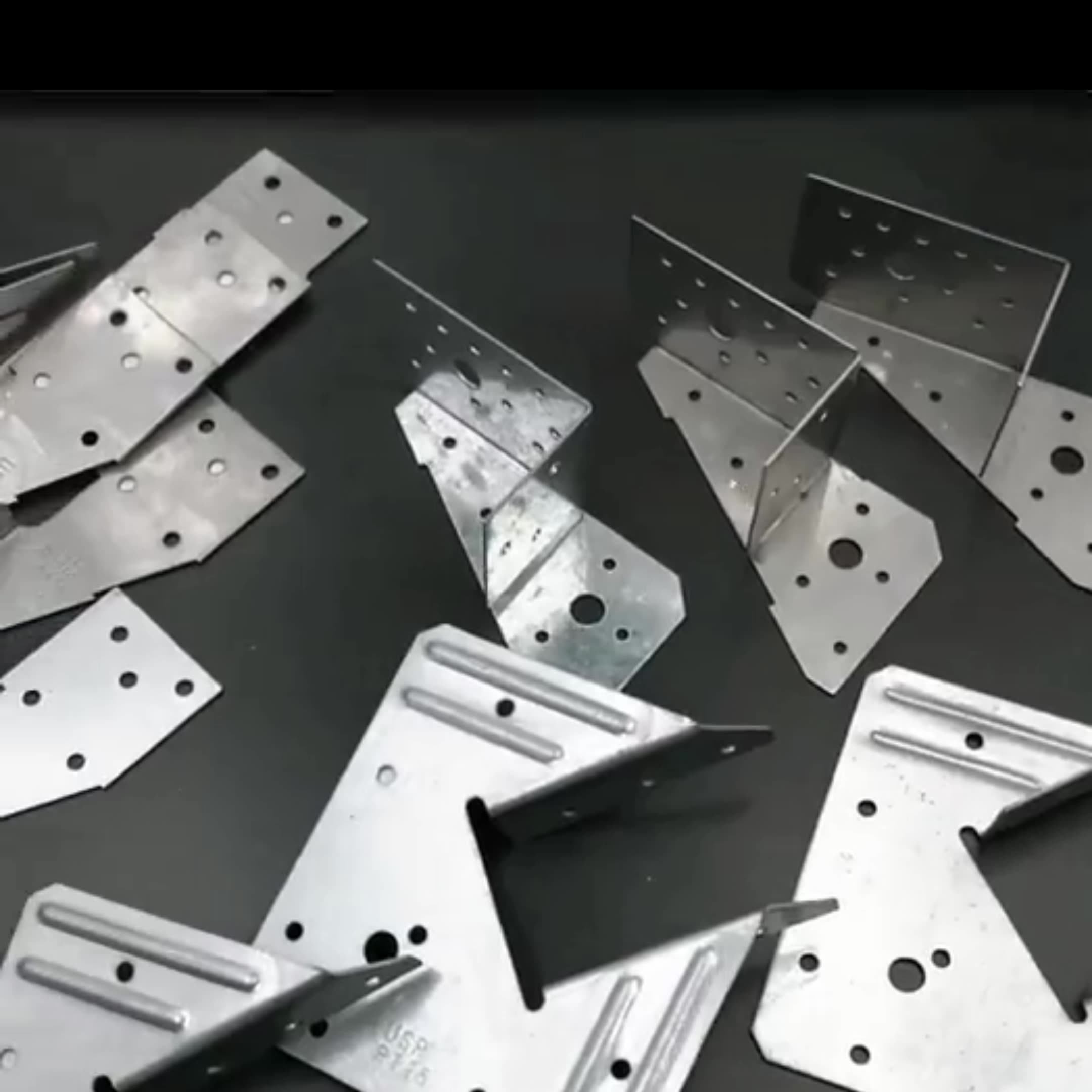 Trussed Rafter Roofs Easi-joist Metal Web Floors Timber Frame Buildings ...