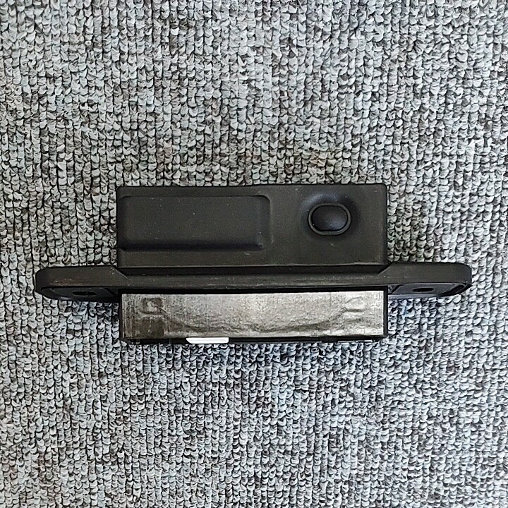 Tailgate Release Back Door Opener Switch 84840-28040 For Previa Land ...