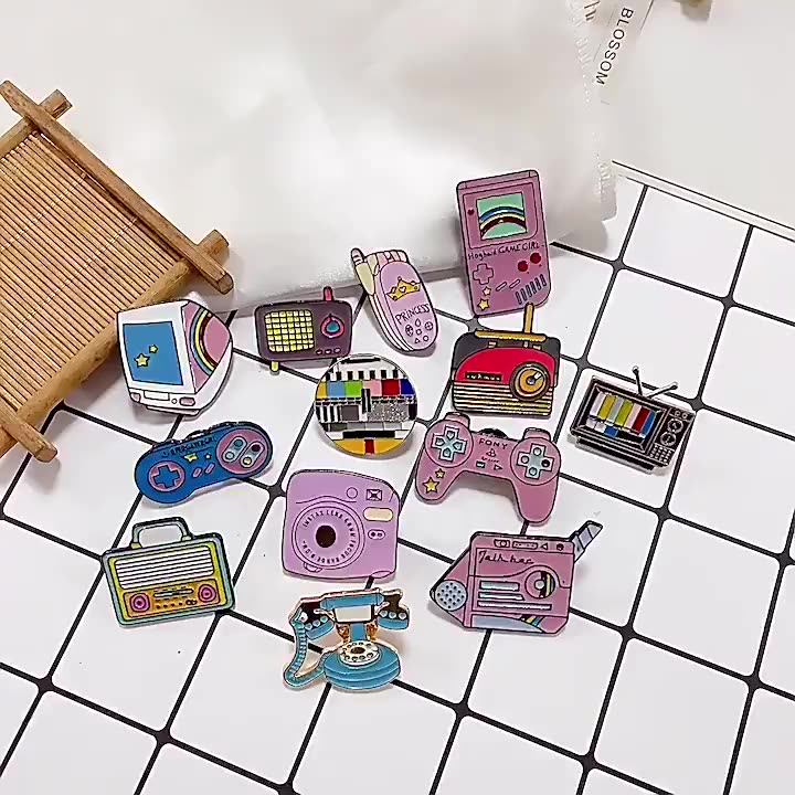 Custom Creative Design Metal Enamel Pin Badge Decoration Accessories ...