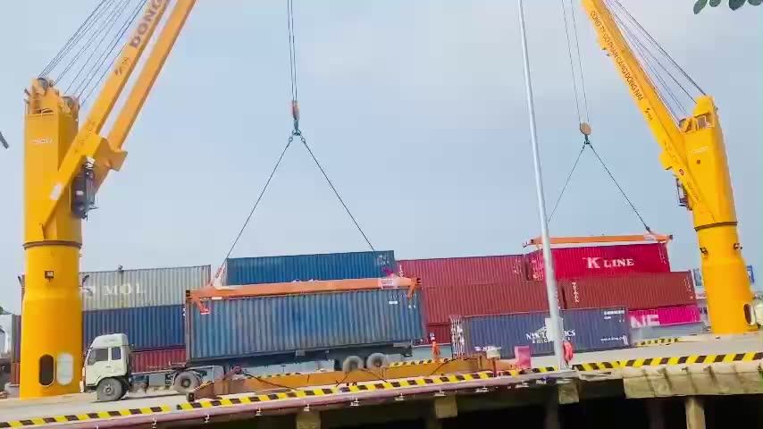 Factory Directly Loaded 40ft 20ft Container Spreader Bar Devices Used ...