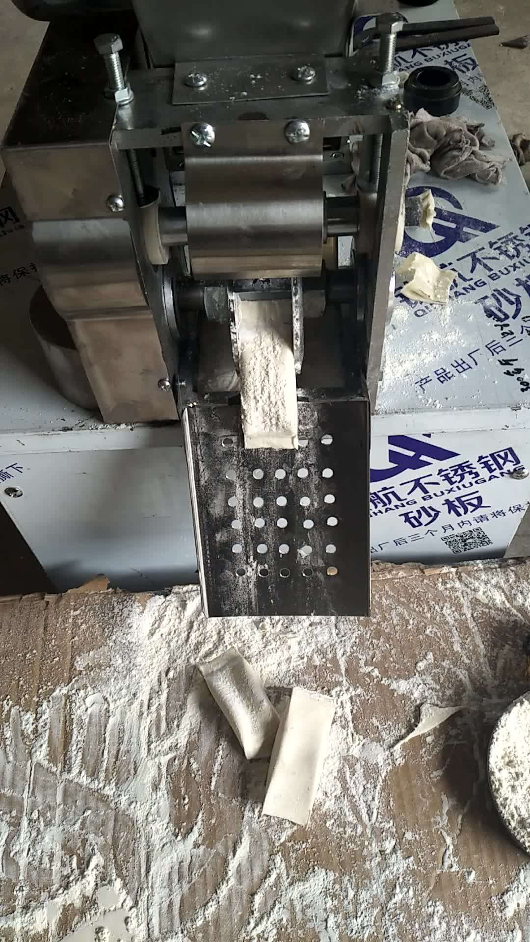 High Quality Automatic Samosa Making Machine In Indian Price - Buy ...