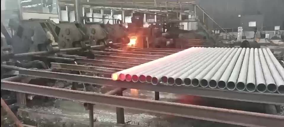 Astm A53b 4-inch Hot-rolled Seamless Steel Pipe For Fluid Transfer ...