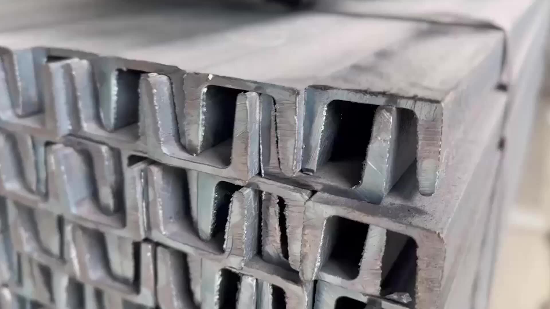 Jis Ss400 Hot Rolled Channel Steel Carbon Structural Steel U C Channel ...