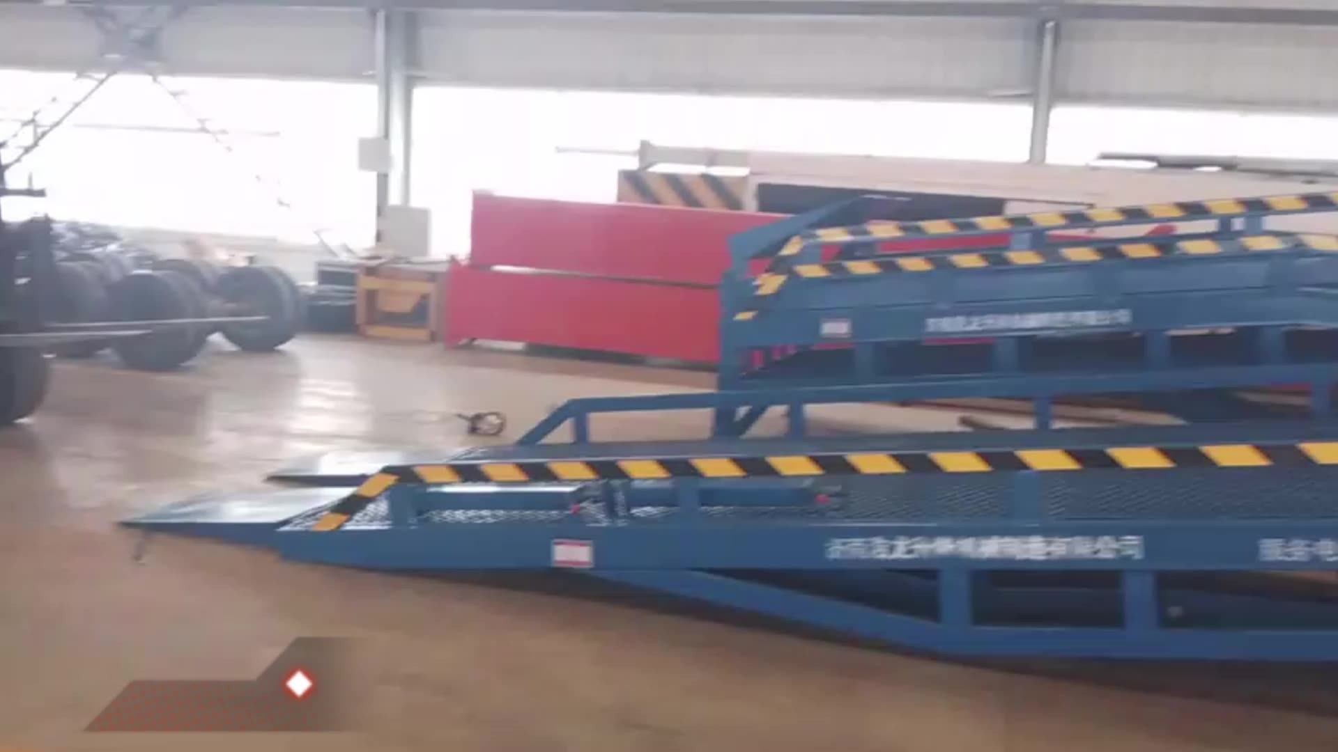 Mobile Hydraulic Container Loading And Unloading Bridge With A Load Of 12 Tons Forklift Ramp ...