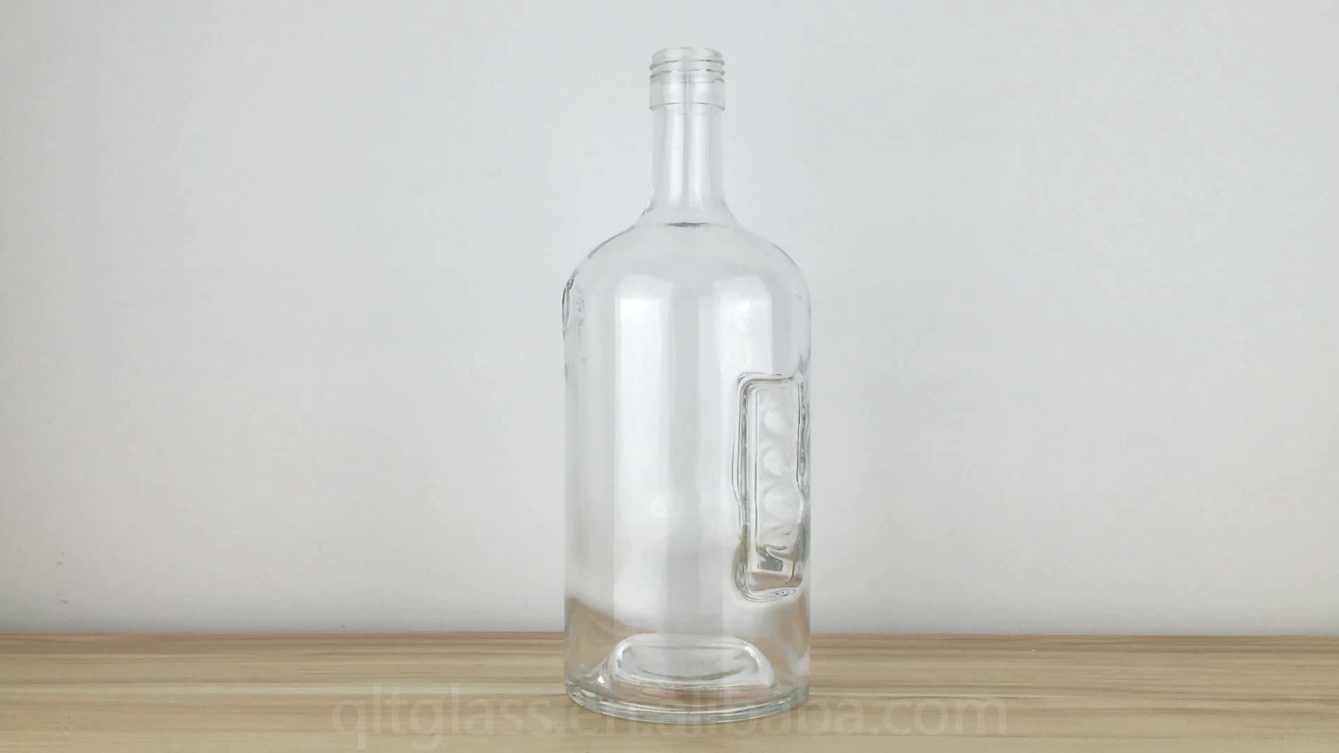 Empty Clear 1.75 Liter 1750ml 1800 Liquor Silver Bottle For Wine Vodka ...