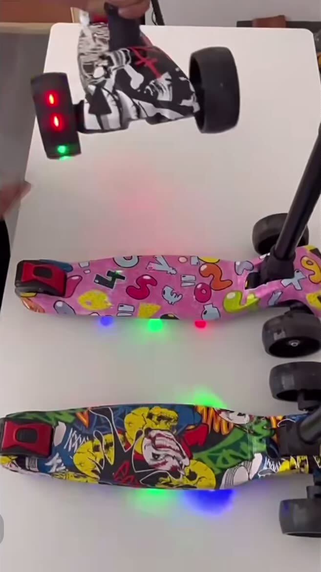 Children's 3-wheel Kick Scooter 2-in-1 Outdoor Foot Toys With Luminous ...