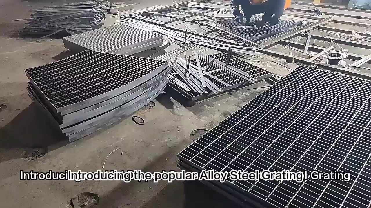 Galvanized Steel Stair Treads Grating Structural Platform Walkway And ...