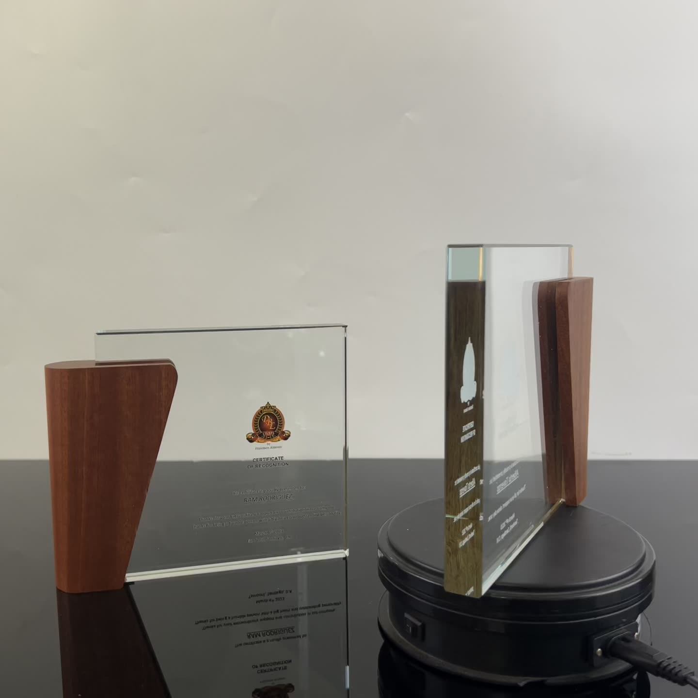 Mh-nj00682 High Quality Awards Wooden Shield Plaque Blank Glass Crystal ...